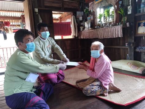 လှိုင်းဘွဲမြို့နယ်တွင် ကိုဗစ် ၁၉ စီးပွားရေးကုစားမှုအစီအစဉ်အရ အသက် ၈၀