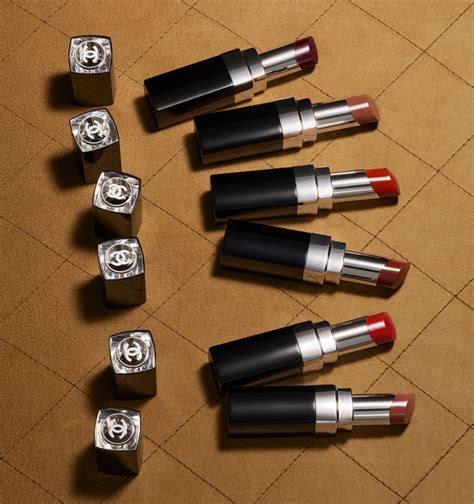 ROUGE COCO BLOOM Hydrating and plumping lipstick. intense, long-lasting ...