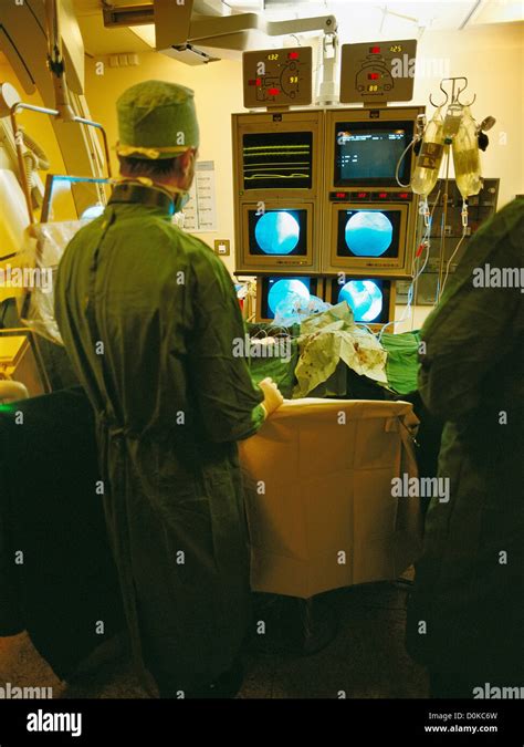 Coronary Angiogram Hi Res Stock Photography And Images Alamy