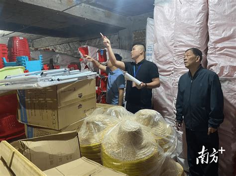 “小网格”筑牢“大安全”，清城凤城网格员开展节前安全大检查进行违规场所