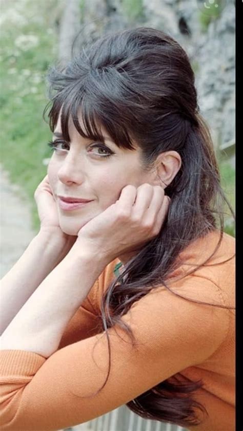 Caroline Katzs Instagram Twitter And Facebook On Idcrawl