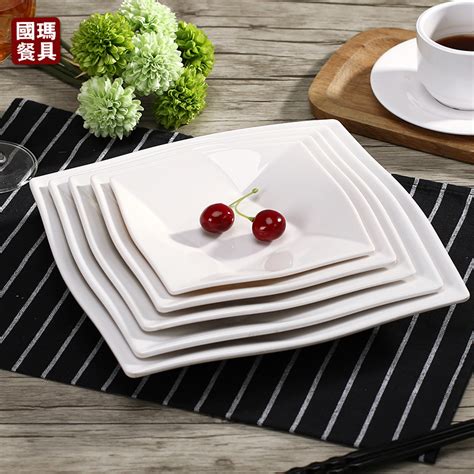 白色密胺盘子四方形塑料饭店炒菜盘商用餐厅仿瓷餐具小吃凉菜碟子虎窝淘