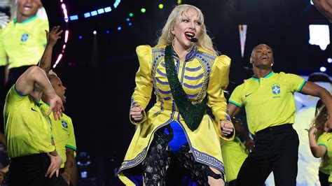 Lady Gaga Tour Features Fan Messages With Gay Antics