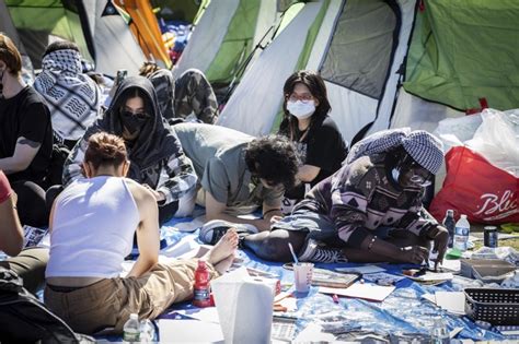 「挺巴勒斯坦」抗爭在美國大學校園延燒，耶魯與紐大要求警方入校抓人 風傳媒