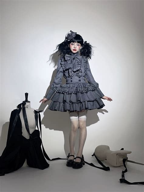 Gothic Lolita Striped Blouse And Skirt Set Back Zipper
