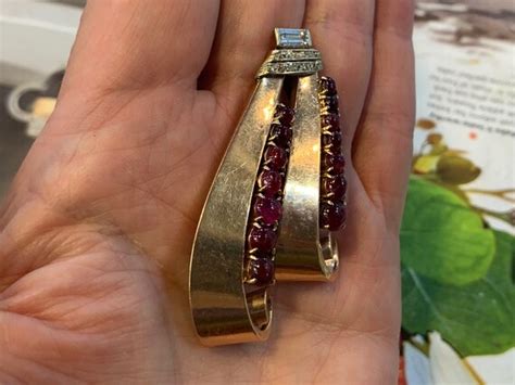 Retro Ruby Pin Ruby Ribbon Pin Gold Ribbon Brooch … Gem