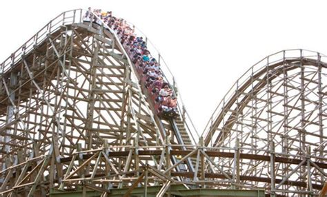 갑자기 멈춘 에버랜드 티익스프레스 10분간 고립된 30명 방문객 ㅎㄷㄷ