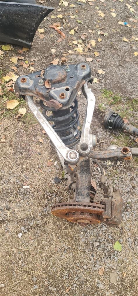 Шенкели полуоски дискове окачване Audi A4 B5 Ауди А4 Б5 гр София Света Троица • Olx Bg