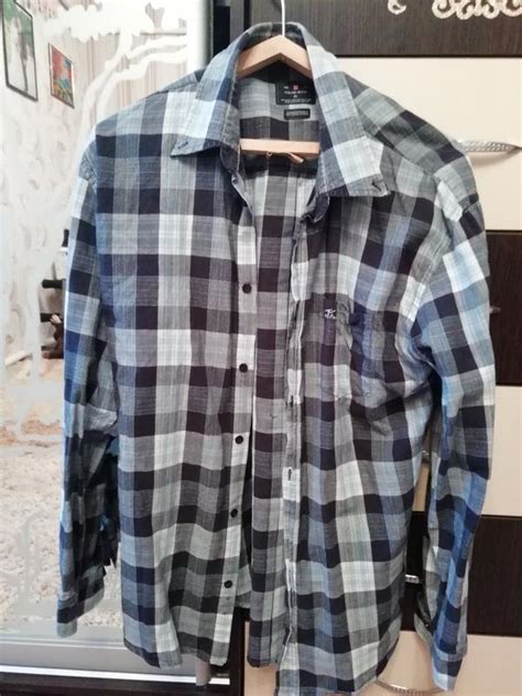 Дуже класна сорочка — ціна 300 грн у каталозі Сорочки Купити чоловічі речі за доступною ціною