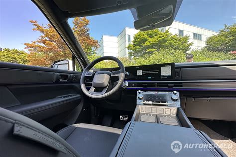 현대차 5세대 싼타페 공개 사진은 낯설어 보였는데 실물은 전혀 다른 느낌 다나와 자동차