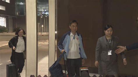 楊潤雄啟程到巴黎出席奧運開幕禮 Now 新聞