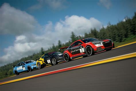 Five Of The Best Racing Simulators To Play During The Covid 19 Lockdown