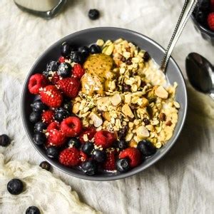 Simple Nuts And Seeds Muesli Cereal Sincerely Tori
