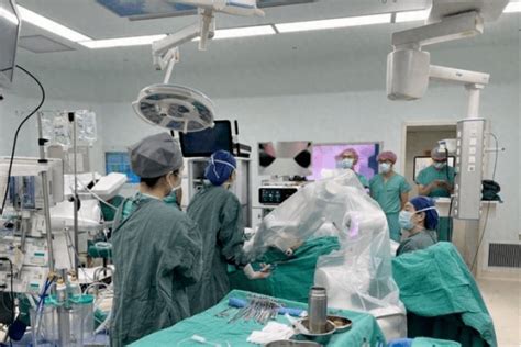 国内首例！这家医院成功完成分体式模块化机器人妇科手术河南患者国家