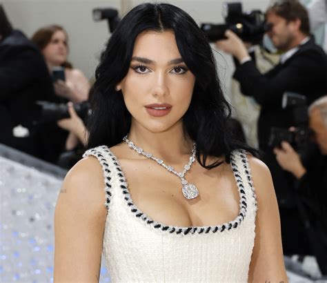 Dua Lipa In Bathing Suit Wears My Summer Outfit — Celebwell