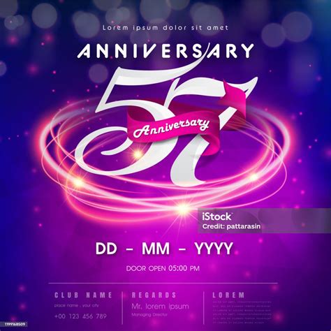 보라색 추상 미래 공간 배경에 57 주년 기념 로고 템플릿 하이테크 네트워크 디지털 기술 개념 설계 요소로 숫자를 축하하는 57 번째 현대 기술 디자인 광고에 대한 스톡