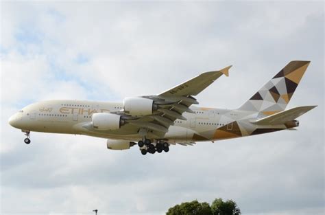 エティハド航空 Airbus A380 A6 Apj ロンドン・ヒースロー空港 航空フォト By はれいろさん 撮影2018年06月16日