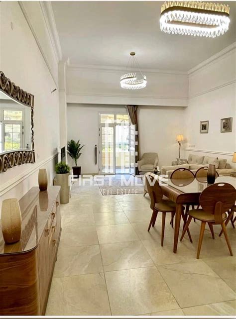 شقة للبيع بعمارة كلاسيكية بتفاصيل ملكية تعيشك فخامة الزمن الجميل في كمبوند نيو جاردين سيتي