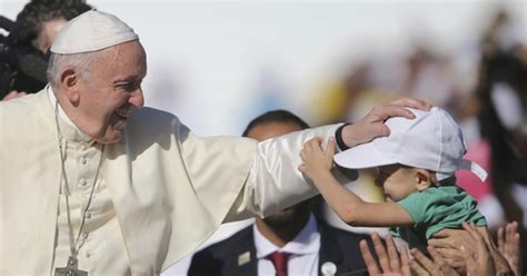 프란치스코 교황 교회 내 성폭력 첫 인정