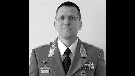 Meghalt Egy Magyar Ezredes Koszovóban