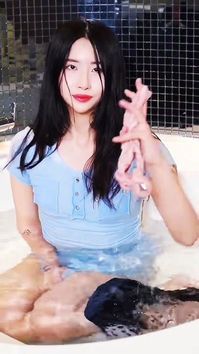 욕조에서 팬티 벗기 2탄 노브라 노팬티 욕조 룩북 Youtube