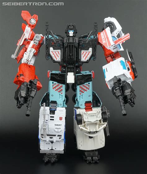 Transformers Generations Combiner Wars Defensor Toy Gallery Image 85 Of 154