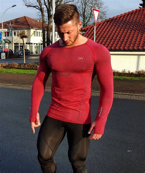Mens Training Gear
