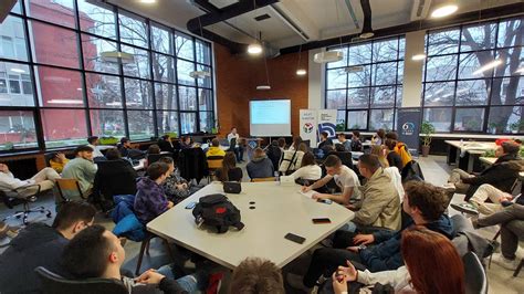 На ФЕИТ се одржа курс Валенс Машинско учење и наука за податоци за средни училишта Емитер