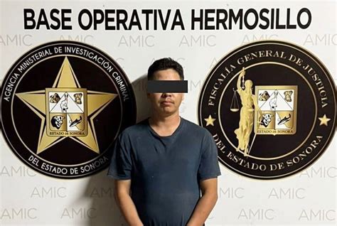 11세 쌍둥이·9세 동생 껴안은 채 괴한에 피살… 분노에 휩싸인 멕시코