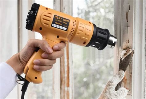 4 Best Ways To Remove Varnish From Wood A DIYer S Guide