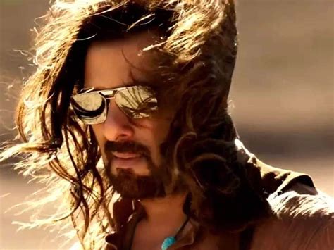 Salman Khans Pic With A Fan Goes Viral