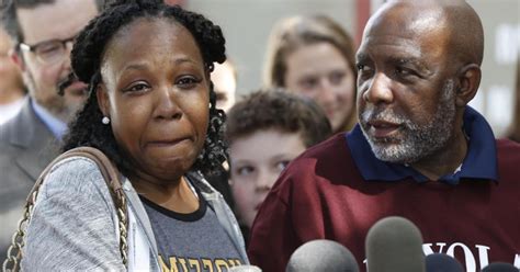 Man Exonerated Over La Murder Walks Free After 32 Years