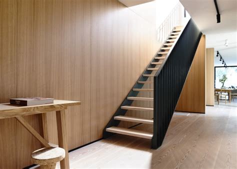 Perforated Bricks Give Privacy To Melbourne House By Inglis Architects