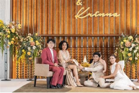 ความสุขของแม่ “ท็อป ดารณีนุช” ปลื้มลูกชายแต่งงาน คนบันเทิงยินดีหลานเพียบ