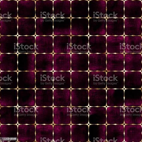 수채화 추상 기하학적 인 부르고뉴 레드 스트라이프 격자 무늬 무음 패턴 골드 글리터 라인 윤곽 거친에 대한 스톡 벡터 아트 및