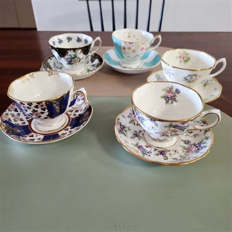 로얄알버트 100주년 커피잔세트 당근 중고거래 로얄알버트 100주년 커피잔세트 당근 중고거래