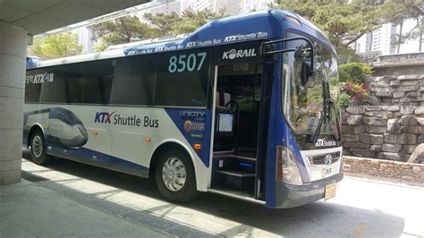 작은것 하나 저는 8507버스를 타고 출퇴근을 주로 합니다 가끔은 잠을 좀 뒤척일때 이른 아침에 출근을 하거나 혹은 고객사와의 식사자리나 야근을 할때면 바로 이 버스를