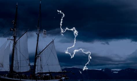 How To Create A Realistic Lightning Effect In Photoshop