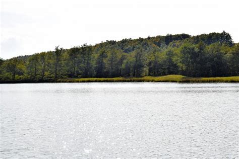 უსახელოს ტბა Georgian Travel Guide