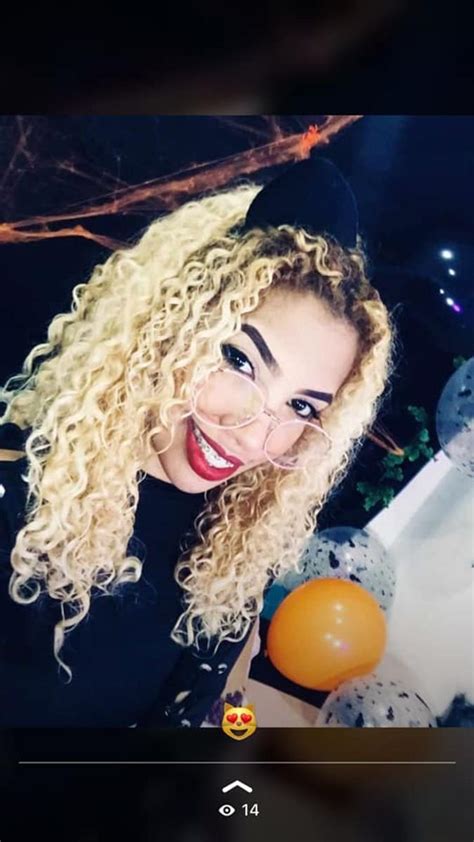 Sexykloe Skype Aporntvlife Girl Profile And Live Cam Show Aporntvlife