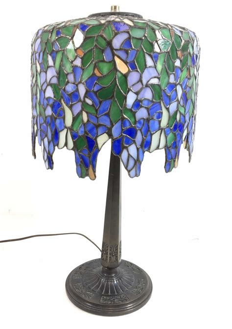 Lot Art Nouveau Style Stained Glass Table Lamp