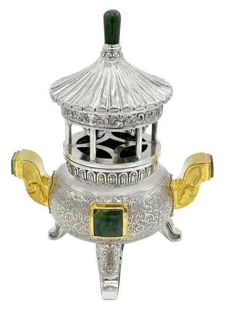 ҮНЭТ эдлэл Мөнгөн Талст Урлан