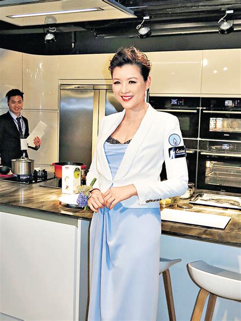 湊三仔女無難度 陳茵媺讚陳豪Superman 香港文匯報