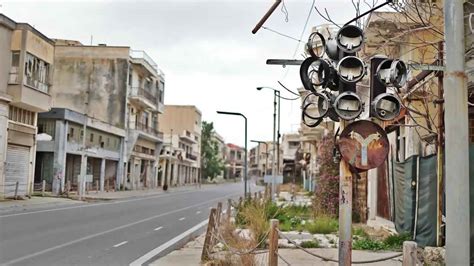 바로샤 한때 화려했던 키프로스의 버려진 리조트를 기괴하게 촬영한 영상