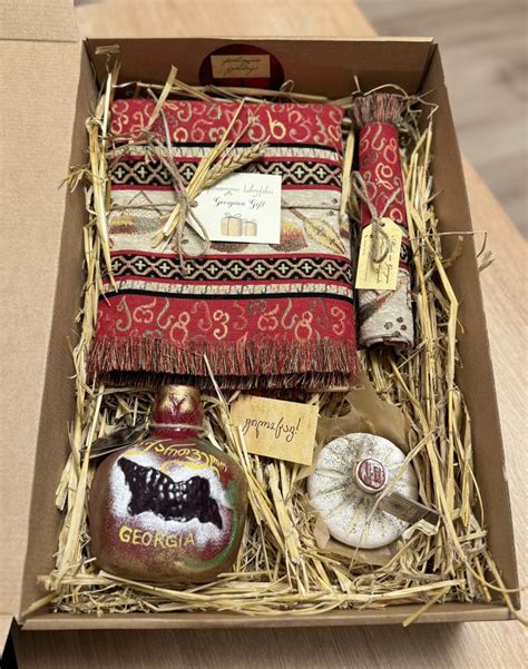 🎁 სასაჩუქრე ყუთში ქართული კერამიკა • Georgian Ceramics