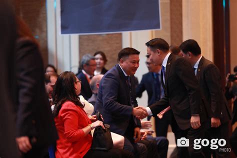 ФОТО Уул уурхайн салбарынхны хамгийн том чуулган эхэллээ