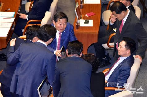 이재명 체포동의안 가결웃음기 숨기고 짐짓 신중 與 노컷뉴스