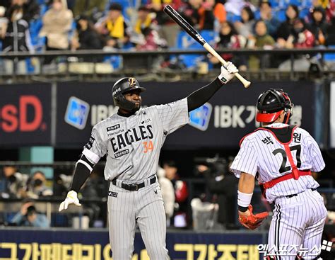 타율 0000 외인이 웬말 시범경기 4할은 우연이었나12타수 무안타 한화 플로리얼 언제 혈 뚫리나 잠실 현장