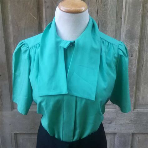 Vintage Pussybow Blouse Gem