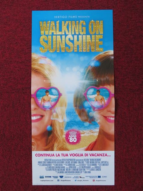 Walking On Sunshine Italian Locandina Poster Hannah Arterton A Schole